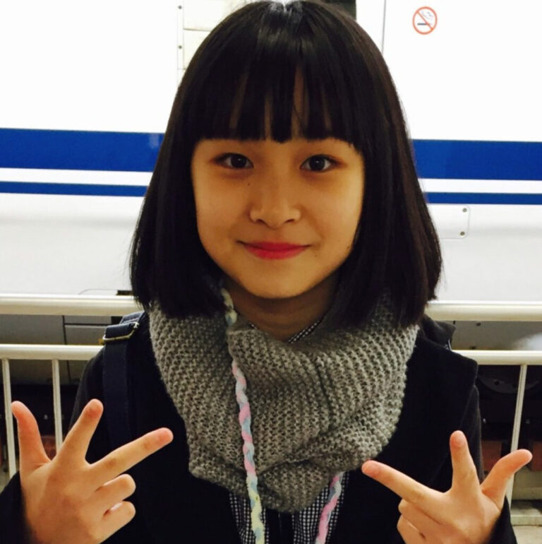 [新しい学校のリーダーズ]SUZUKAの本名/年齢/経歴/学歴/家族は?子役出身の演技派!3姉妹ともに芸能活動をしている!